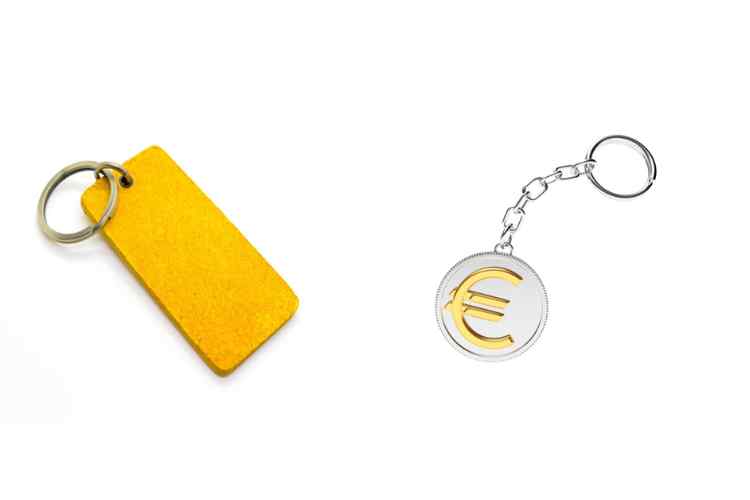 The History and Diversity of Keychains in Singapore | Pulchra